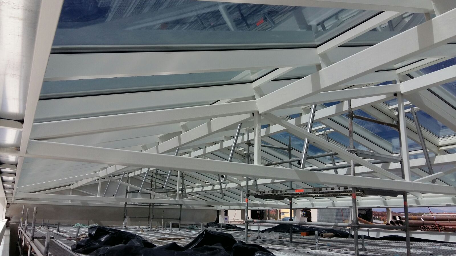 LUCERNARIO EN SEDE SOCIAL DEL BANCO ARCE-BANKINTER - Lucerglass ...