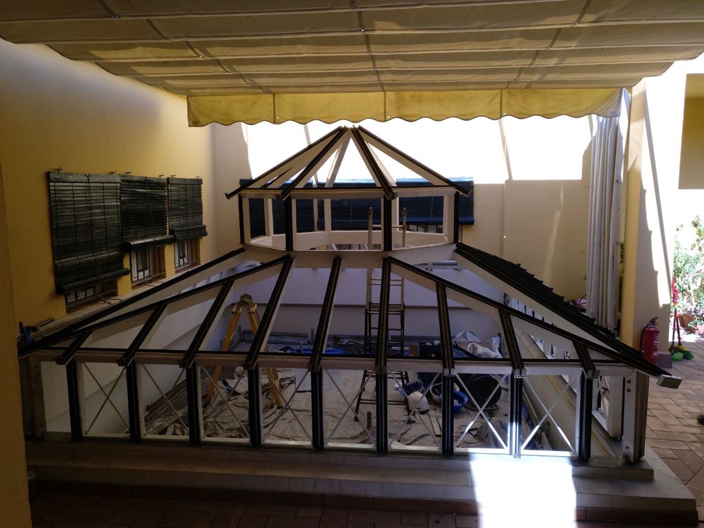 LUCERNARIO ARQUITECTONICO DE VIDRIO EN SEVILLA - Lucerglass ...