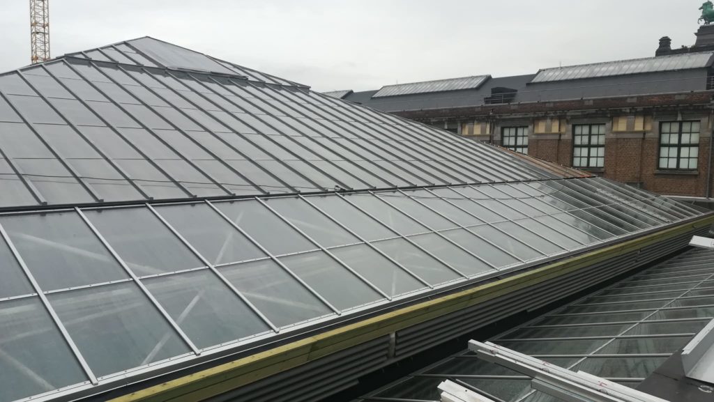 Glass skylights and glass roofs of any shape:pyramid, architectural, domes